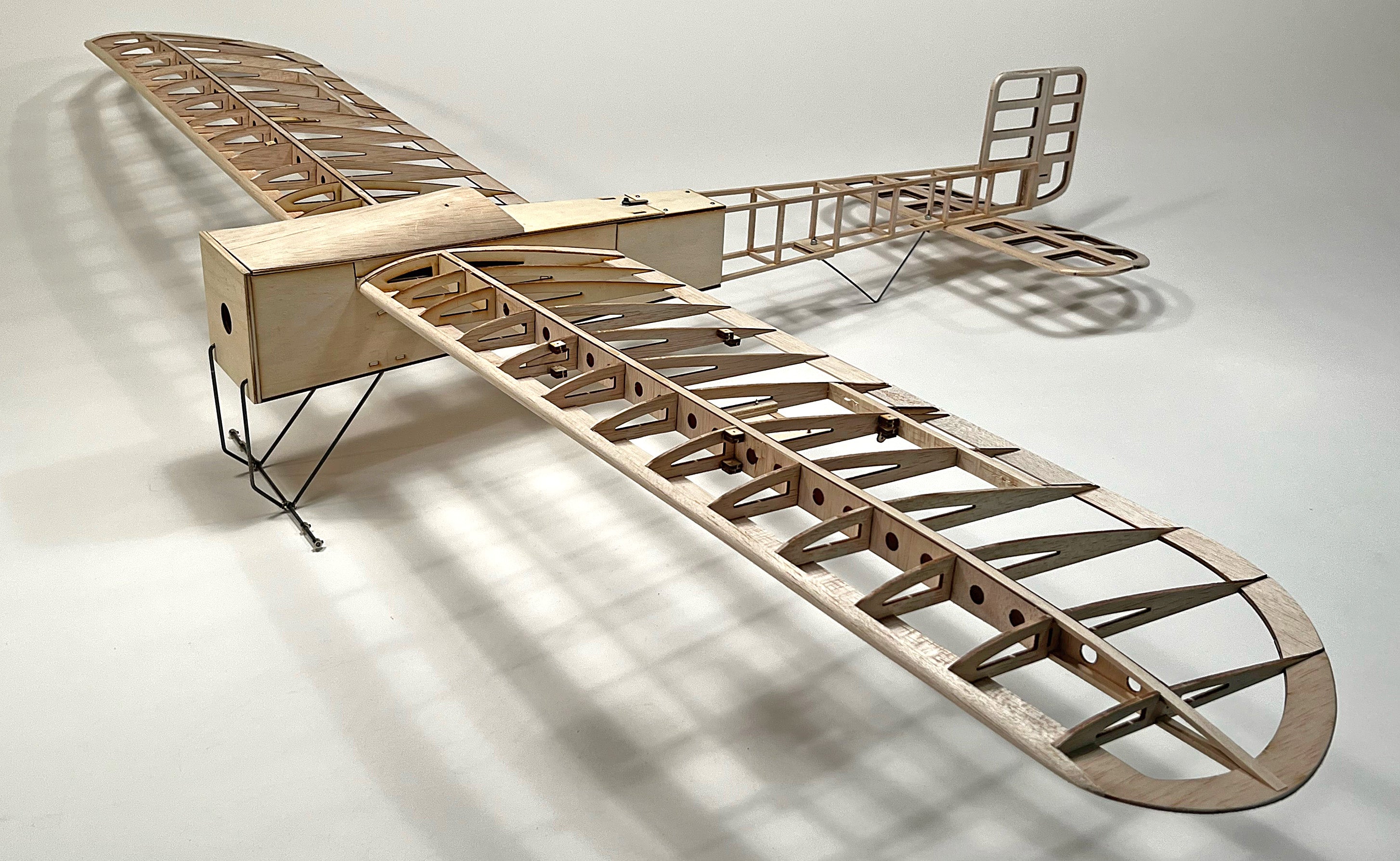 Minuette RC Airplane Kit From Old School Model Works – DU-BRO RC